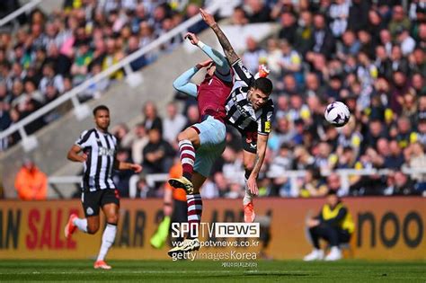 Pl Review 역대급 미친 경기 나왔다뉴캐슬 4 3으로 웨스트햄에 대역전승→반스 7분 멀티골 폭발