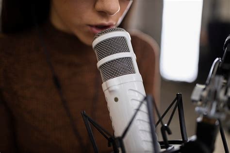 Capturing Microphone Images Free Download On Freepik