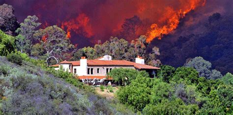 Living With Wildfire How To Protect More Homes As Fire Risk Rises In A