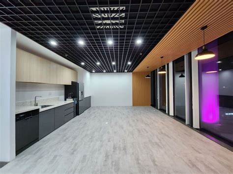 New Office80 Loading 😍 Quyen Nguyen 23 Comments