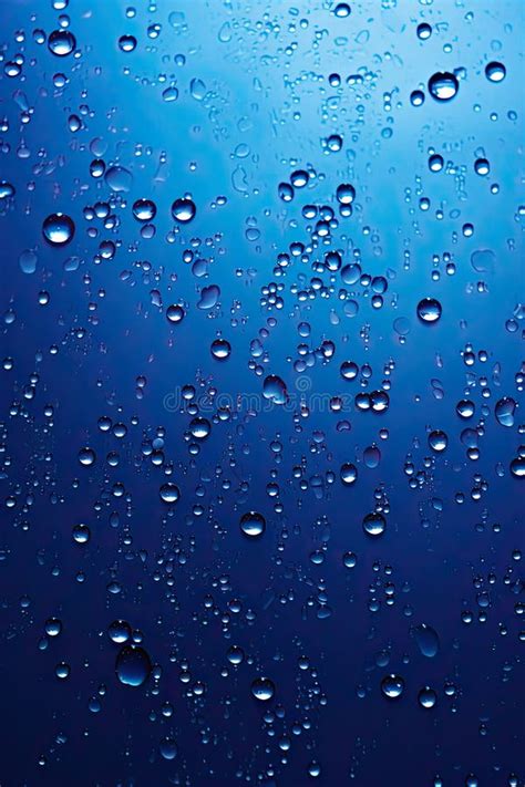 динамический глубокий синий фон усиливается сверкающими каплями и градиентами Иллюстрация штока