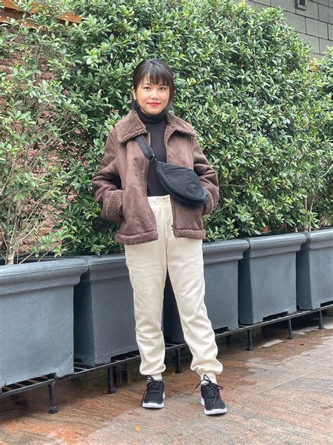 ดูไอเดียสไตล์การแต่งตัวสำหรับ「กางเกง Heattech ผ้าสเวต บุขนนุ่มด้านใน、เสื้อฮู้ด Heattech ผ้าสเวต