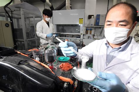 전기차 폐배터리 순환 생태계 만든다 전자신문