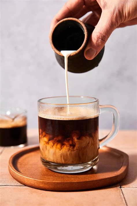 How To Make A Perfect Americano At Home Hot Or Iced