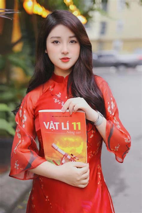 Nh Ng C Gi O Tr S H U Nhan S C Xinh P C Ng Lo T Th Nh T Ch N T Ng