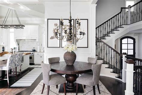Monochromatic Color Design