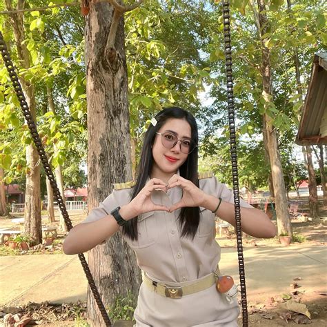 แบ่งปันใบงานเขียนเรื่องตามจินตนากา สื่อการสอนใบงานช่วยสอน Facebook