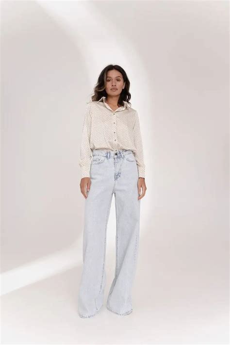 Джинси жіночі голубі широкі знизу Modna Kazka Mkaz4004 1 купити недорого в інтернет магазині