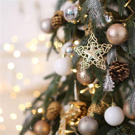 Новогодишна декорација Најголема онлајн продавница во Македонија Ананас МК