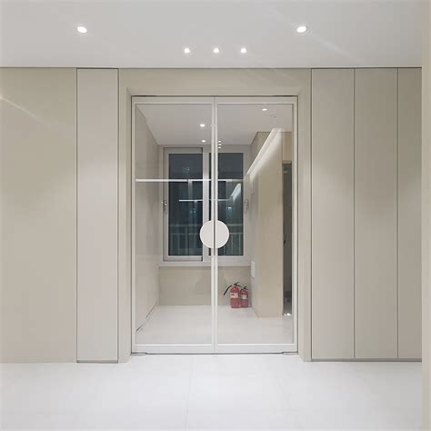 아이엠디자인현관중문스윙도어아파트중문금속인테리어철제중문좁은현관중문 Imdesigna • Instagram Photos And Videos