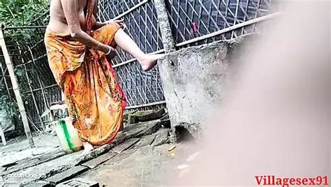Bengali Desi Bhabhi Outdoor Chudai Devar Ke Saath Red Saree Main Official Video By Villagesex