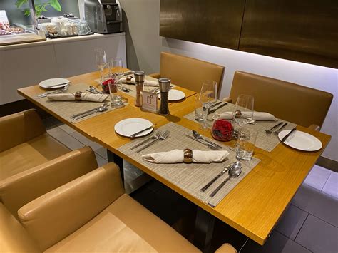 Review Lufthansa First Class Lounge New York Jfk Live And Lets Fly