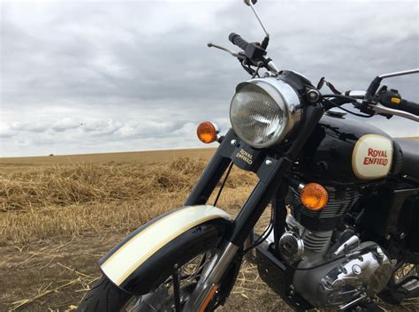 New Royal Enfield Classic 500 Motovlanbe