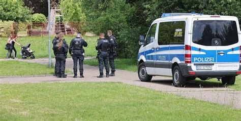 Стояла і ніби на когось чекала стали відомі нові деталі зникнення 9 річної українки в Німеччині