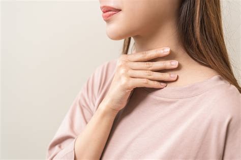 Thyroid Clinic Best Thyroid Doctors In Dubai At Emirates