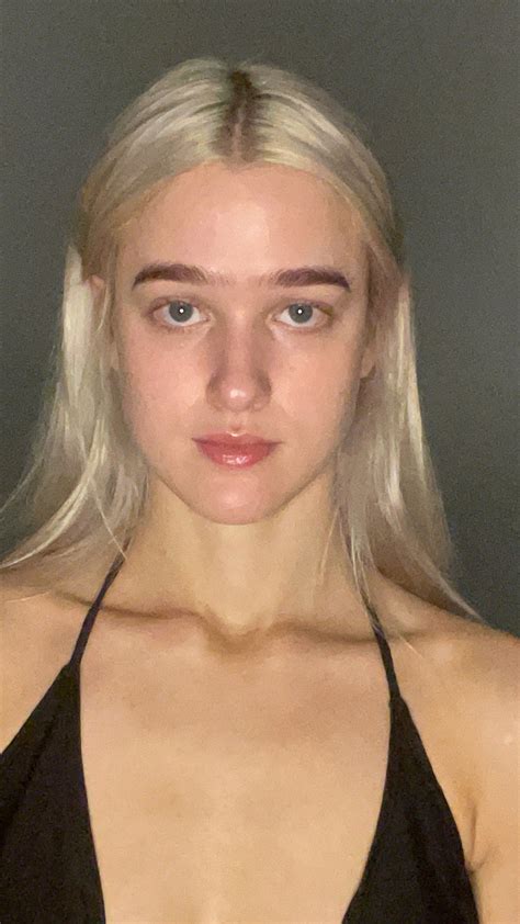 Hannah L Live Talent