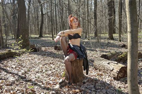 In Spring Forest On The Stomp 2 49 Pics Xhamster