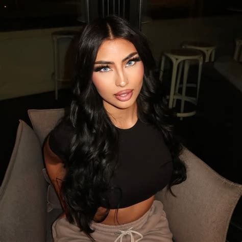 JASMINE M Jasmineemart On Threads