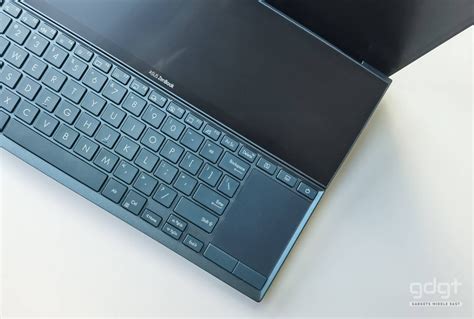 Asus Zenbook Duo Ux E Review Gadgets Middle East