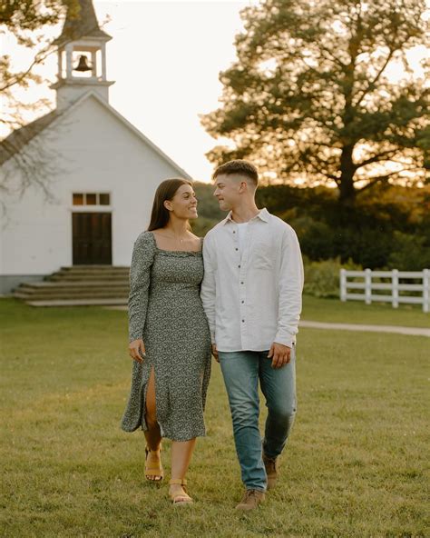 Olivia Sumner West Michigan Photographer Oliviapaigephotog