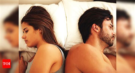 I Don T Feel Emotionally Connected To My Husband Times Of India