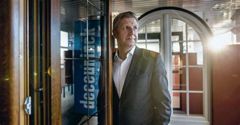 Ceo Tom Debusschere Stapt Op Bij Deceuninck Trends