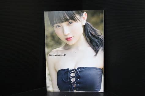 Unbalance 梁川奈々美セカンド写真集 ハロー プロジェクト アイドル カントリーガールズ メンバー ビキニ水着 四つん這い中古の