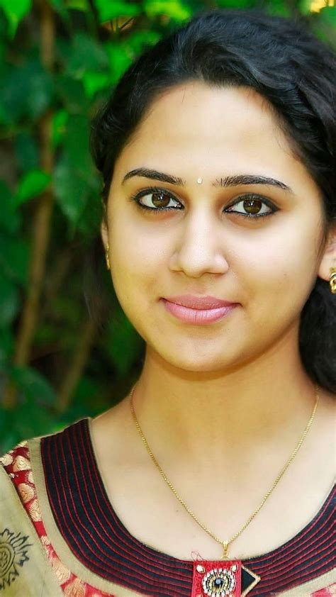 Malayalam Girls Wallpapers Wallpaper Cave