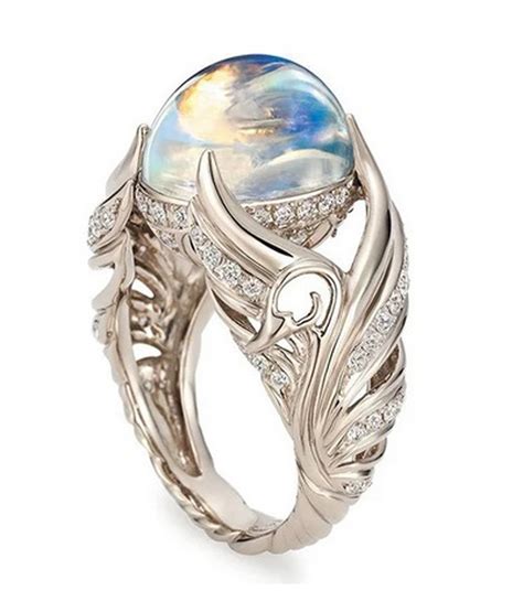 пръстен с лунен камък цвят сребро и кристали Полускъпоценни минерали Кристина Арт бижута