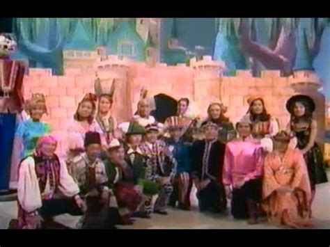 Lawrence Welk Show Tribute To Walt Disney From 1973 Bobby Burgess
