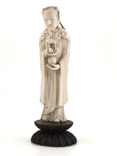 Lot Antique Kwan Yin Hand Carved Ivory Sculpture