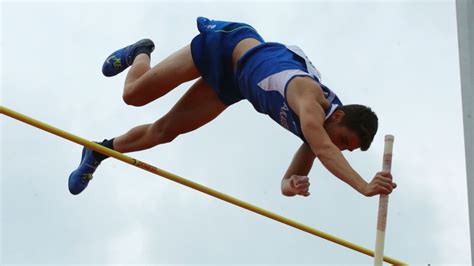 Начева се отказа след един опит в скока на дължина Енев без финал в овчарския скок в Еспоо