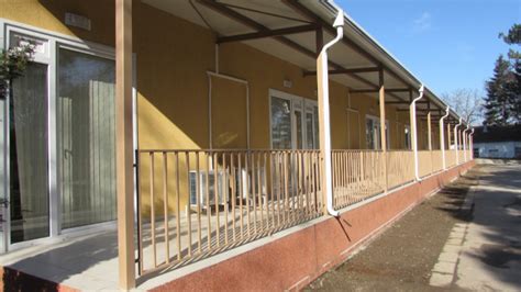 Без прием в домовете за възрастни хора до края на юли От деня БНР Новини