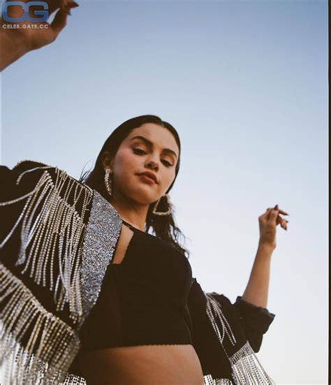 Selena Gomez Nude Pictures Onlyfans Leaks Playboy Photos Sex Scene Uncensored
