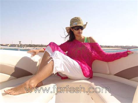 Yasmin Abdel Azizs Feet