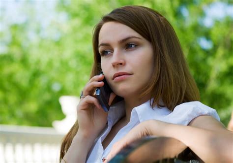 A Security Researcher Discovered AccuWeather App Tracked Shared Your Location Even If You