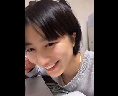 動画あり健全な生配信中に乳首が映ってしまった素人の赤面ハプニングまとめwwww2 エロマーゾフの兄弟