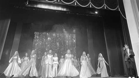 королева университета 22 — Teletype