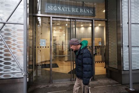 Signature Banks Assets Sold To New York Community Bancorps Flagstar Bank