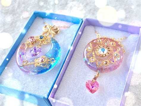 「レジン 可愛い」おしゃれまとめの人気アイデア｜pinterest｜miyali Gaawelt クリスタルジュエリー アクセサリー 手作り アクセサリー レジン