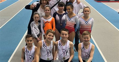Lexploit Quatre Gymnastes De Lavenir Vianais Champions R Gionaux Par Quipe