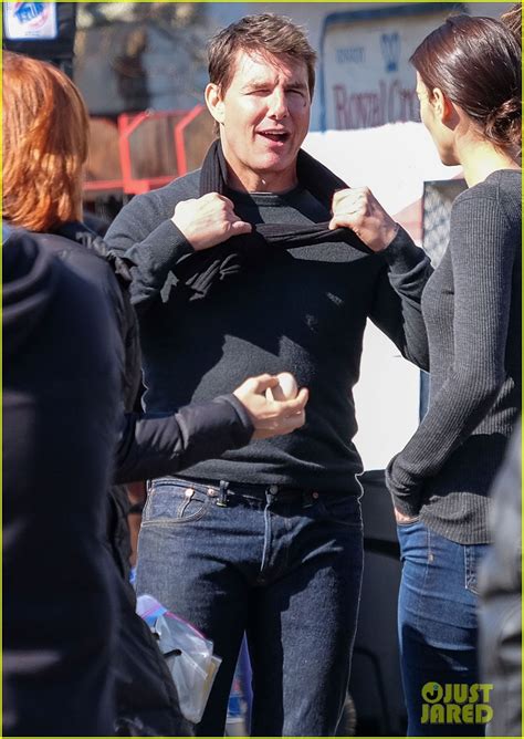 Photo Tom Cruises Son Connor Visits Jack Reacher Set 16 Photo 3557106 Just Jared