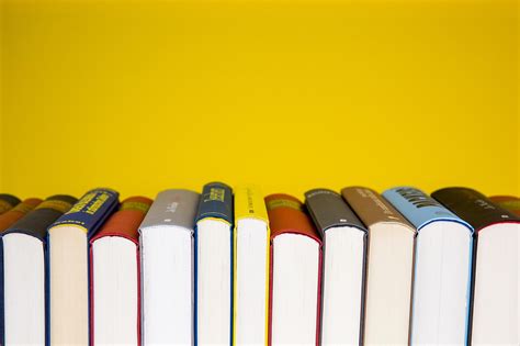 Más De 200 000 Imágenes Gratis De Marcos Libros Elegantes Y Libros