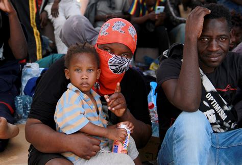 Regresan A Túnez Por Lo Menos 500 Migrantes Africanos Independent Español