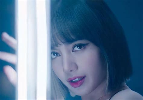 Lisa Pics Blackpink Blackpink Lisa Blackpink Jisoo