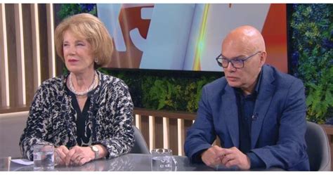 Експерти Атентатът срещу словашкия премиер Роберт Фицо е политически мотивиран