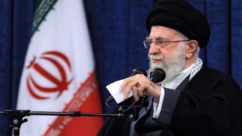 تأملی بر بیانات رهبر انقلاب درباره ضرورت حکمرانی مجازی