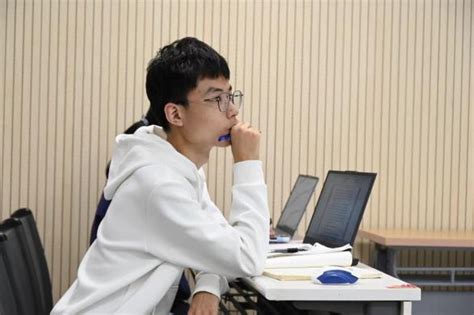 北京大学医学部学工部