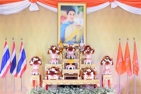 พิธีลงนามถวายพระพร สมเด็จพระเจ้าลูกเธอ เจ้าฟ้าพัชรกิติยาภา นเรนทิราเทพยวดี กรมหลวงราชสาริณีสิริ