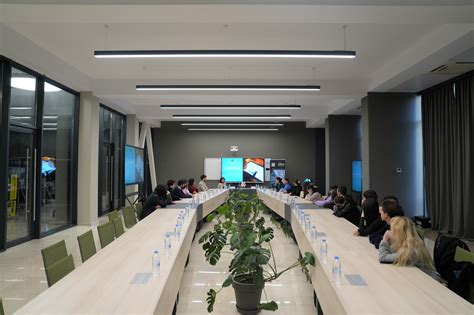 📣 ჩვენთან იურიდიული კლუბის ორგანიზებით და კარიერული განვითარებისა და კურსდამთავრებულებთან